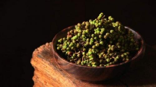 Andaliman: Rempah Berharga dari Tanah Batak yang Mendunia - Cerita Baik ...